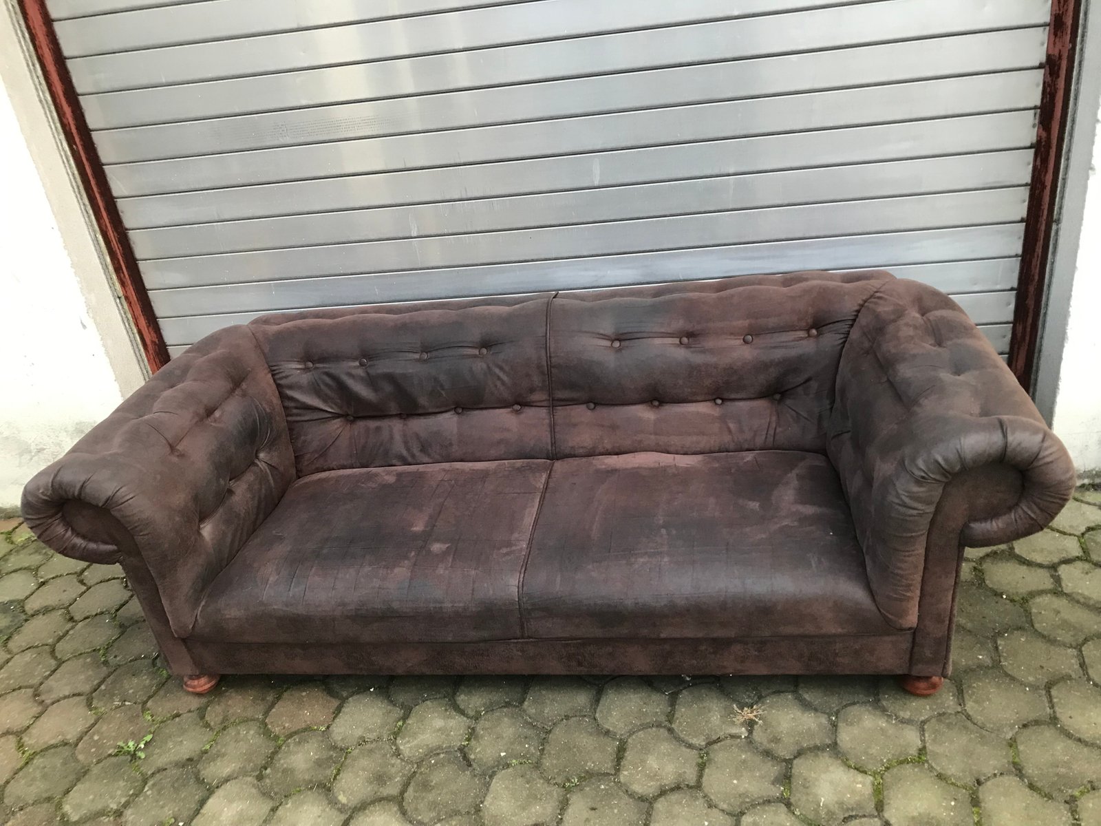 Chesterfield Style Couch Sofa 1990s For Sale At Pamono