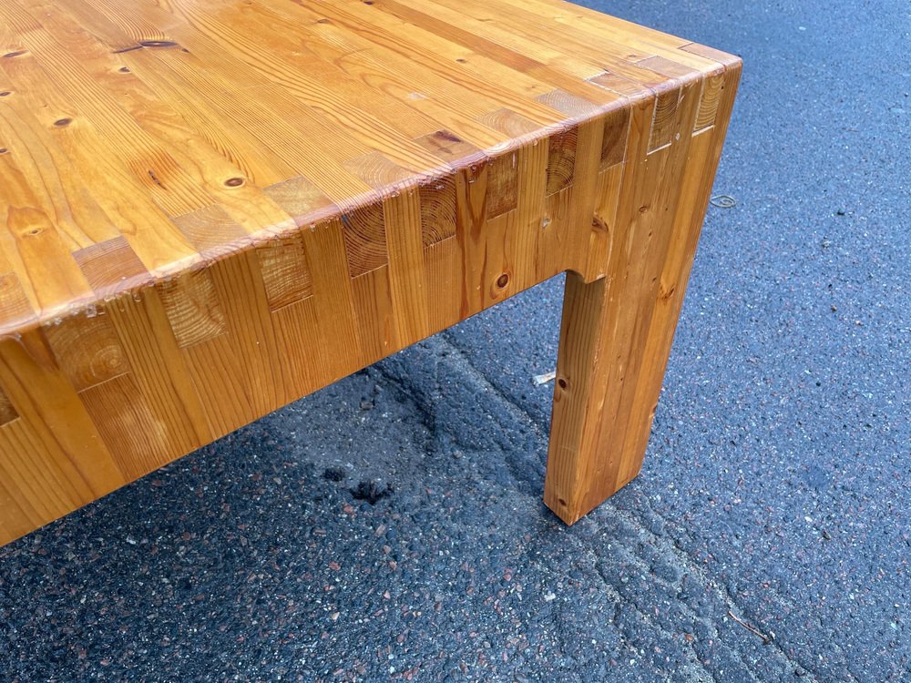 Ein dänischer Mid-Century Modern Brutalistischer Couchtisch aus ...