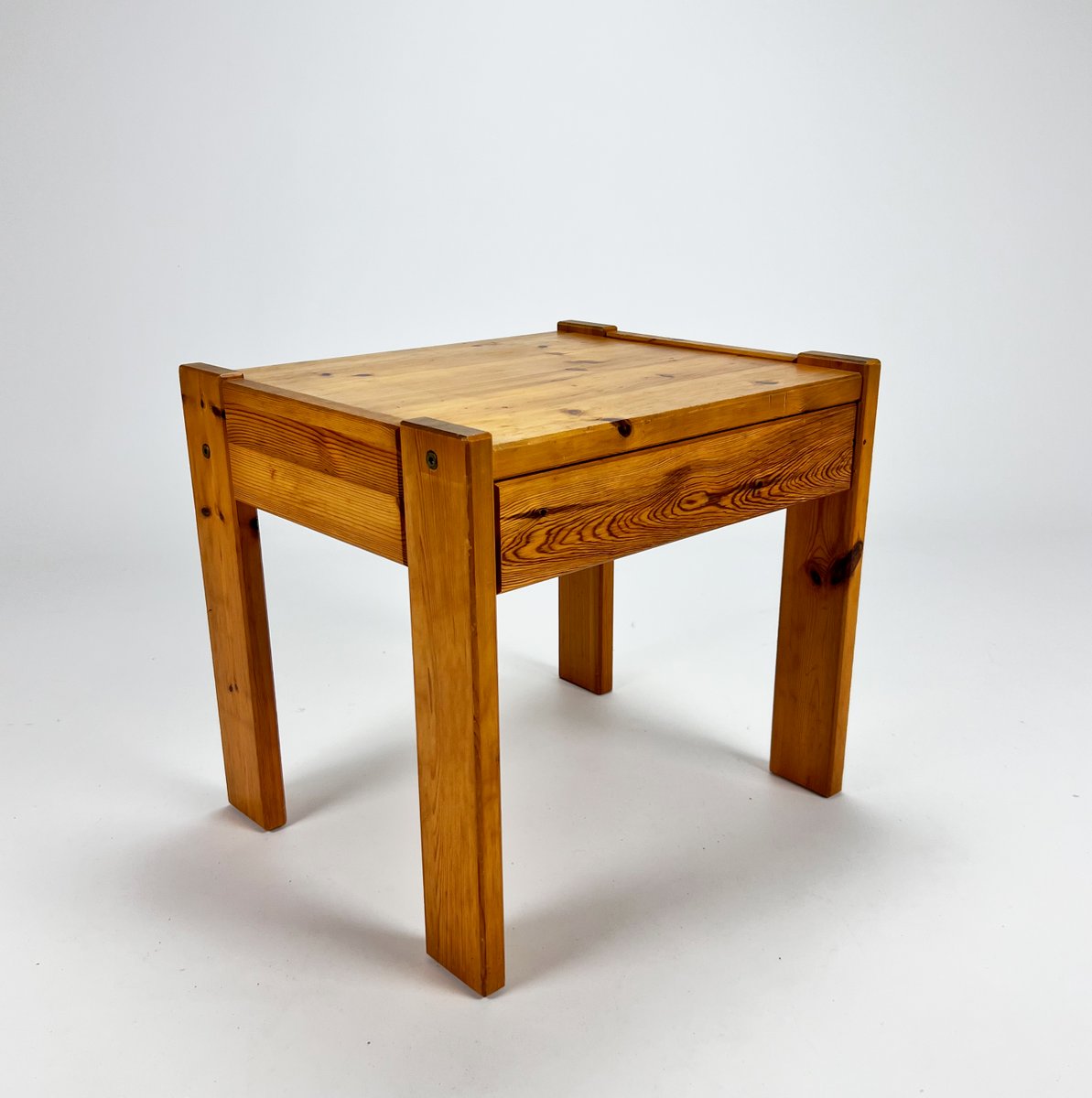 Pinewood Side Table, 1970s for sale at Pamono