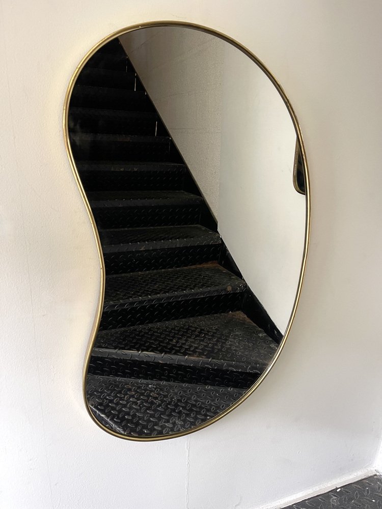 Italian Brass Free Form Bean-Shaped Mirror, 1950s for sale at Pamono