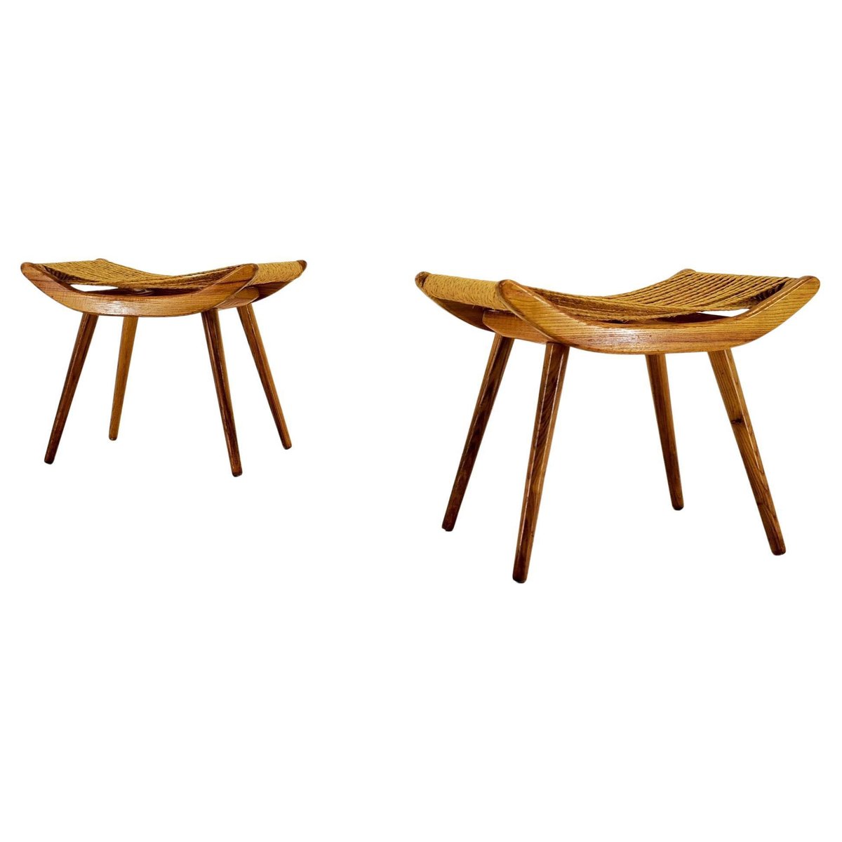 Hocker aus Buche & Stroh, Tschechoslowakei, 1960er, 2er Set bei Pamono kaufen