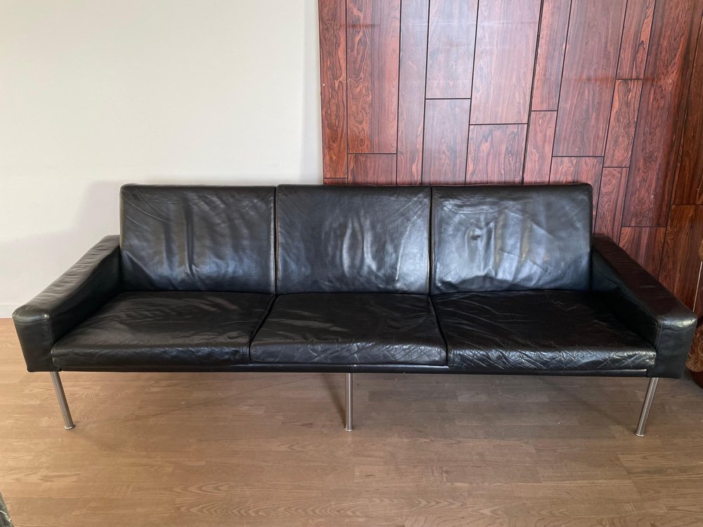 Canapé 3 Places et Chaises Airport par Hans J. Wegner, 1957, Set de 3 ...