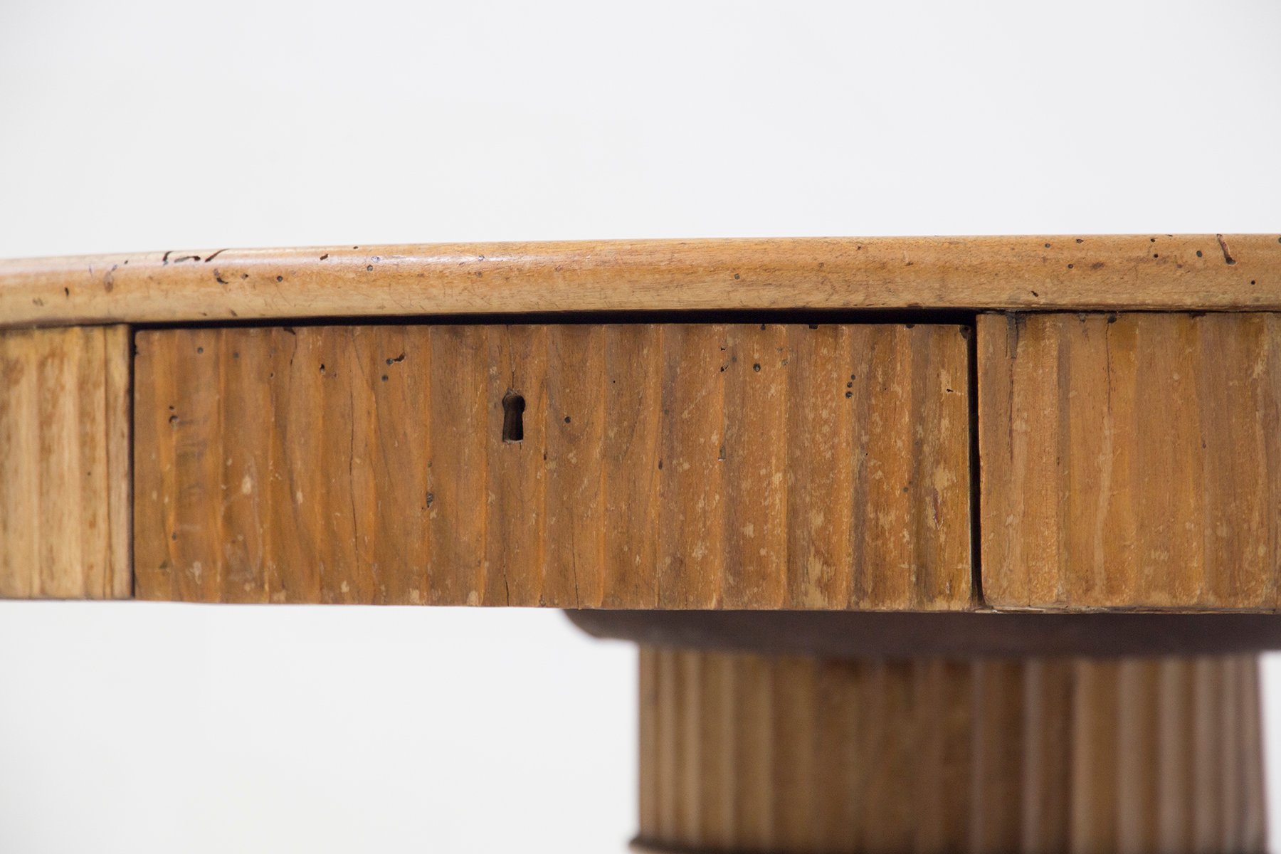 Table Ronde Empire en Noyer, 18ème Siècle en vente sur Pamono