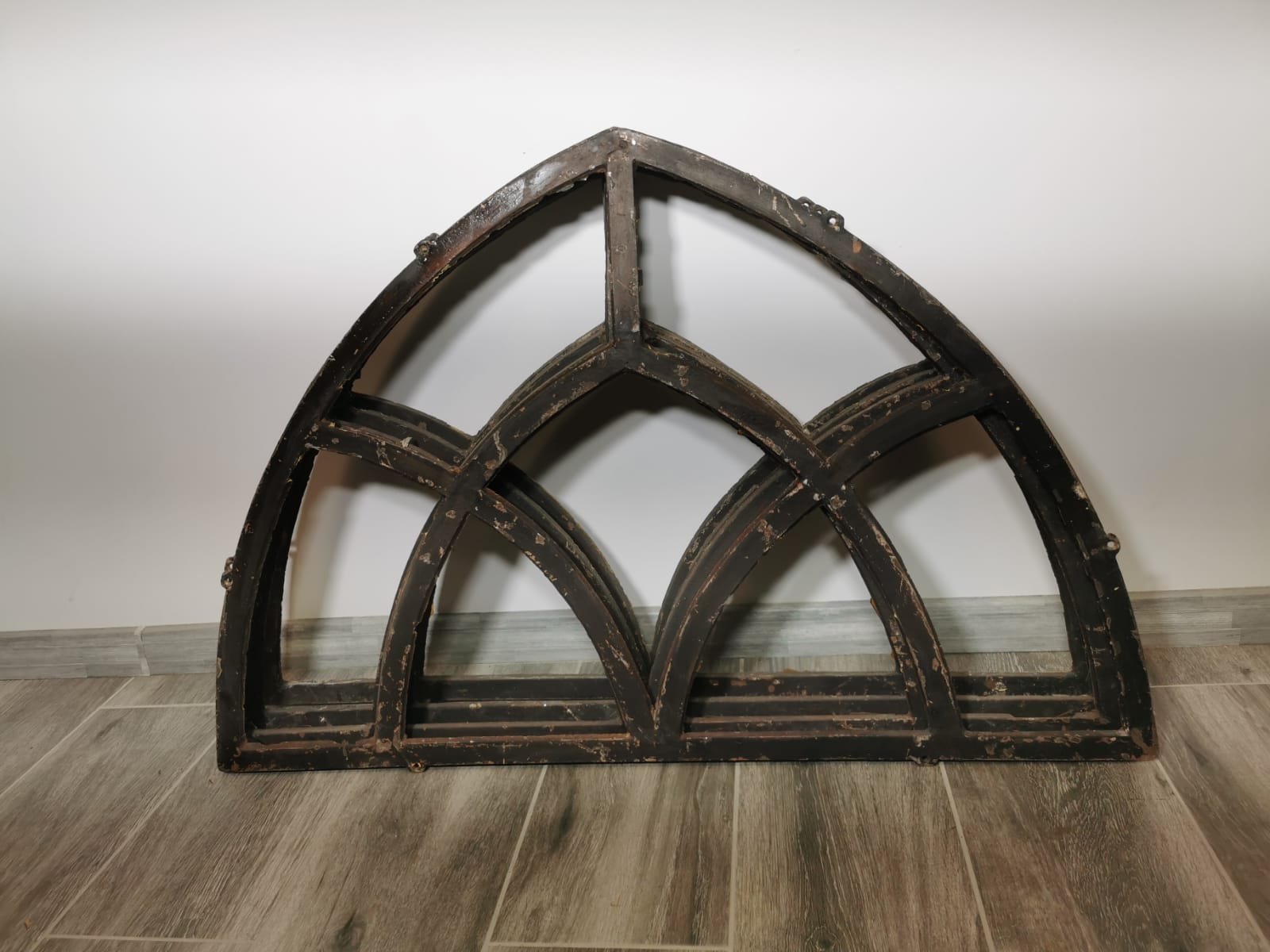 Vintage Lattice Frame in Metal for sale at Pamono