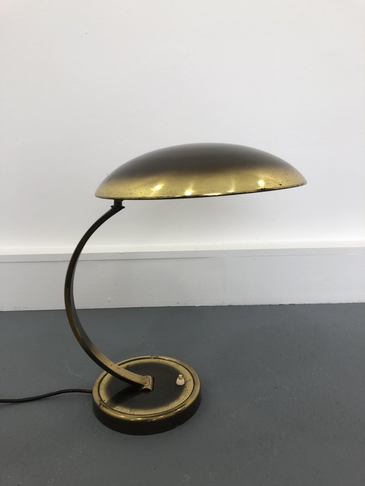 Bauhaus Modell 6751 Schreibtischlampe aus Messing von Christian Dell für Kaiser Leuchten, 1950er ...