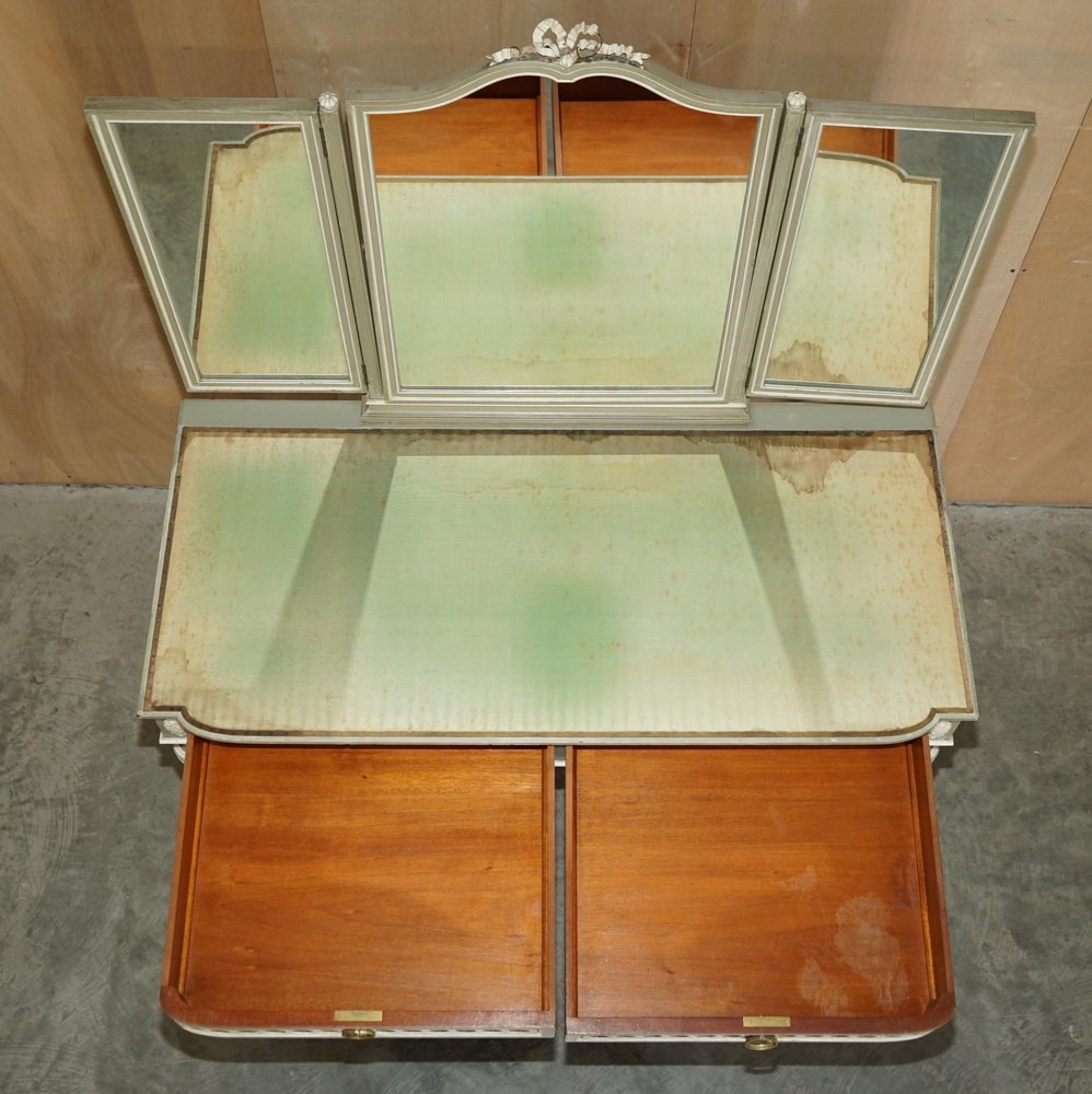 Antique French Dressing Table from Mellier & Co Anglo for sale at Pamono