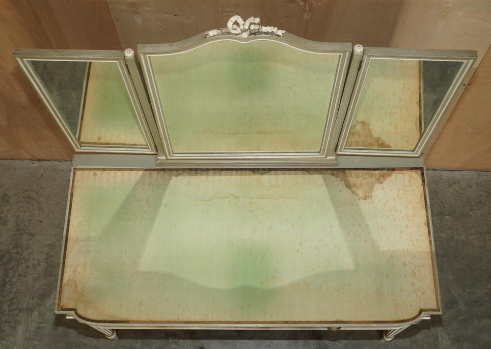Antique French Dressing Table from Mellier & Co Anglo for sale at Pamono
