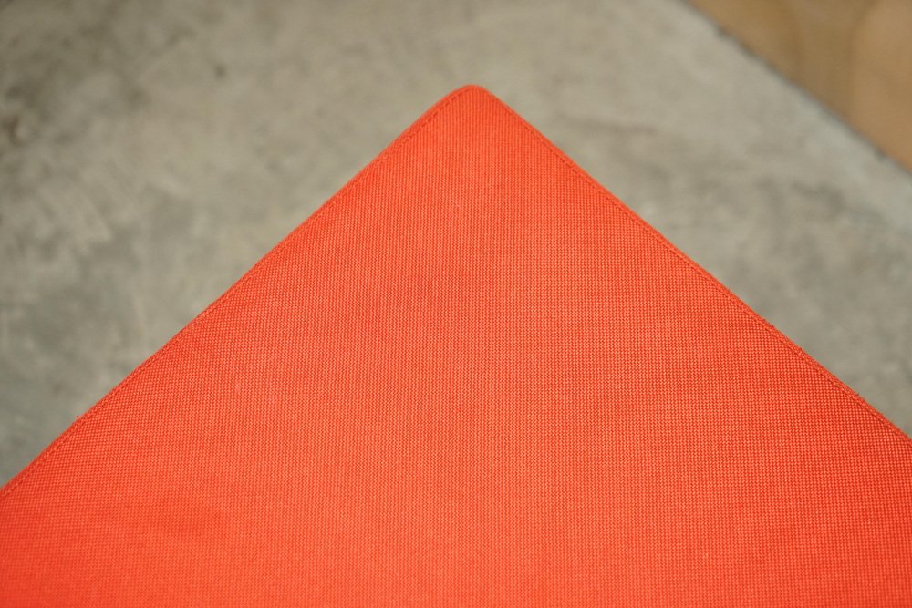 Large Red Dining Table for sale at Pamono