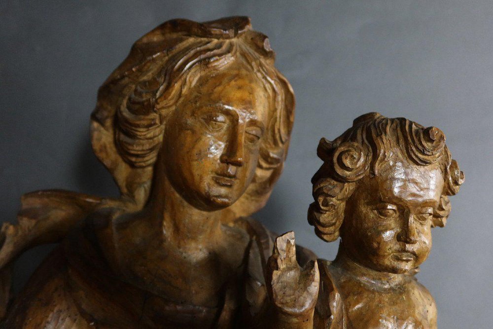 Virgin and Child, 1700s, Walnut for sale at Pamono