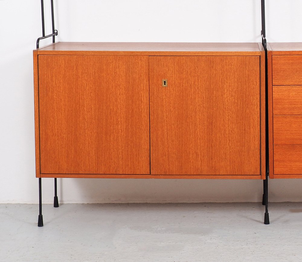 Omnia Wandregal mit Zeitschriftenablage von Hilker Möbel, 1960, 6er Set bei Pamono kaufen