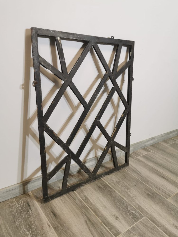 Vintage Metal Lattice Frame for sale at Pamono