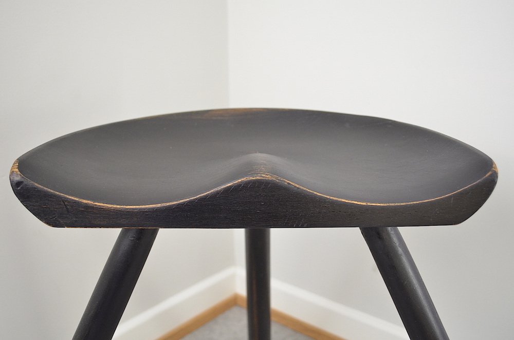 Mid-Century Danish Stool by Arne Hovmand-Olsen, 1960s for sale at Pamono