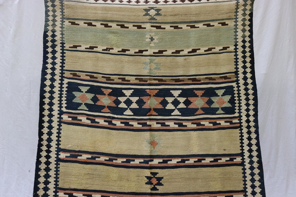 Antique Caucasian Kilim Rug, 1920s for sale at Pamono