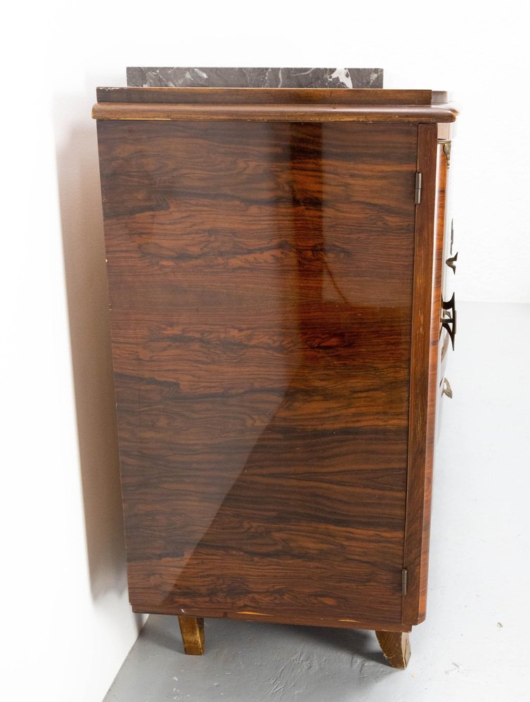 Französisches Walnuss Messing & Marmor Sideboard, 1960er bei Pamono kaufen