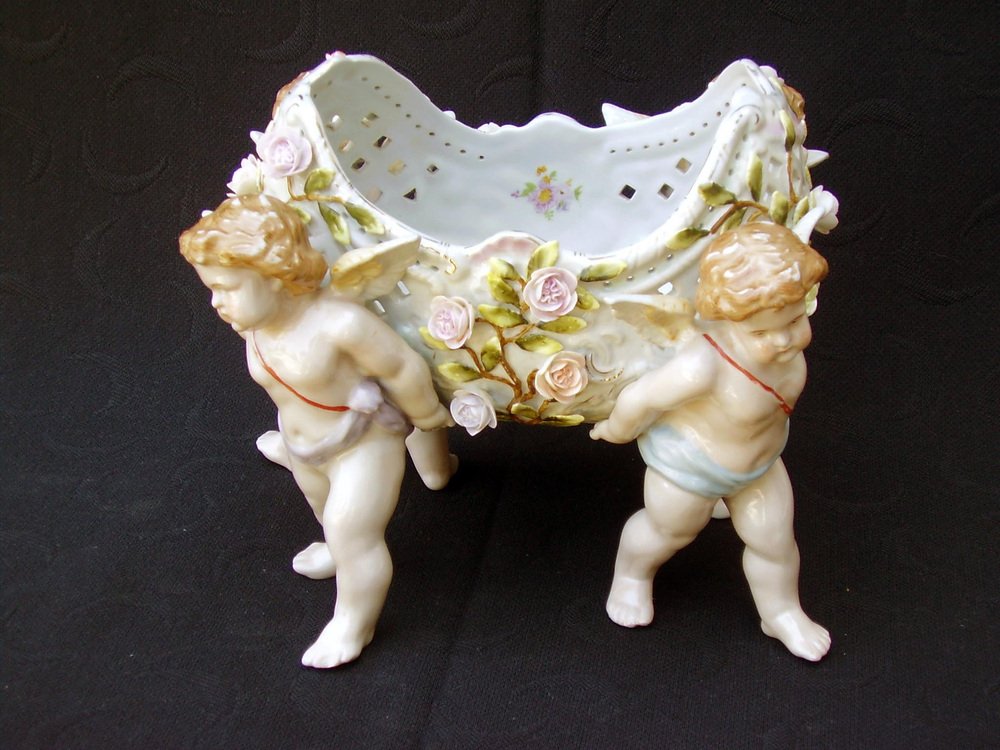Baroque Centerpiece with Putti, Wien, 1750s for sale at Pamono