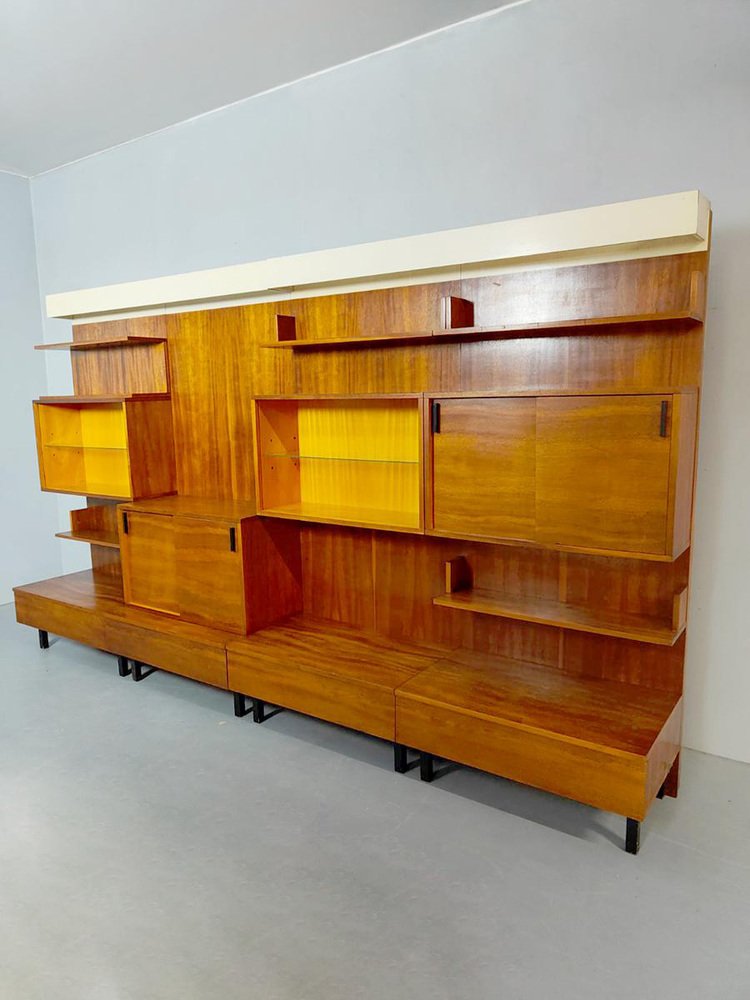 Vintage Italian Wall Unit Bookcase, 1960s for sale at Pamono
