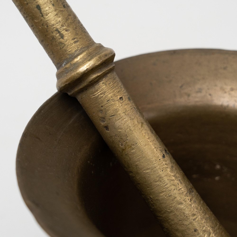 Mortiers et Pilon Traditionnels en Métal, Espagne, 1950s, Set de 4 en ...