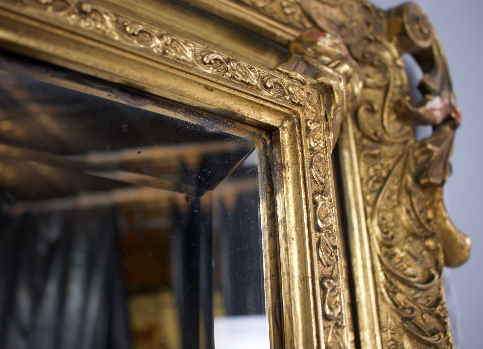Antique Pillar Framed Mirror, 1890s for sale at Pamono