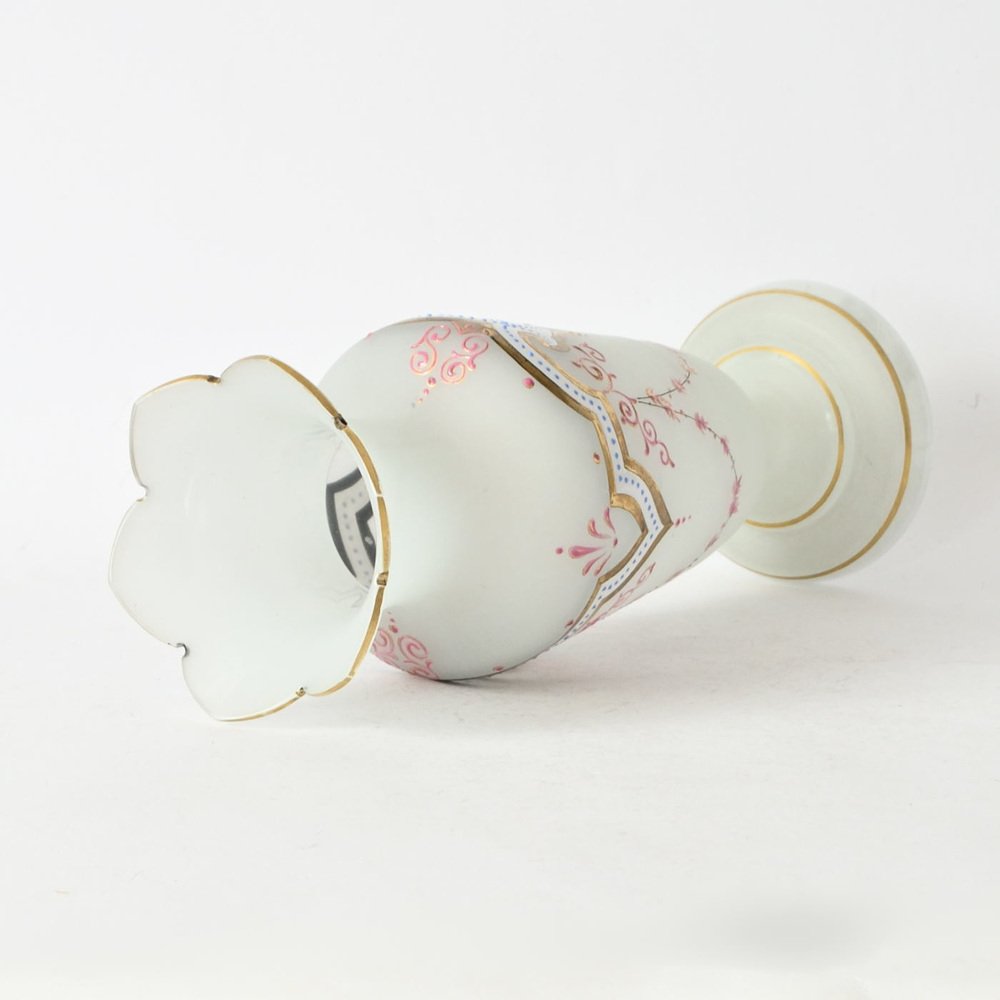 Antique 19th Century Opaline Glass Vase for sale at Pamono