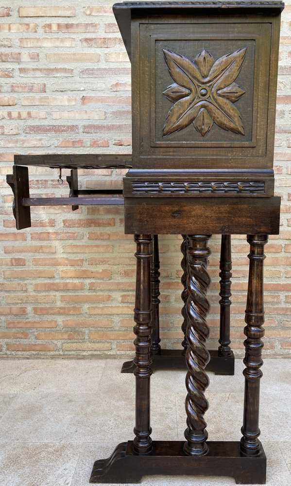 Antique Spanish Renaissance Bar Cabinet in Oak, 1890 for sale at Pamono