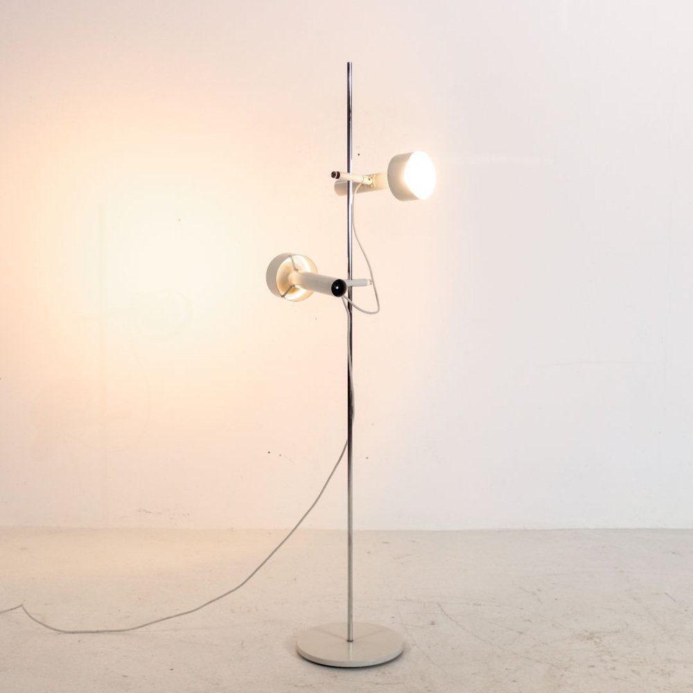 Minimalistic Floor Lamp from Swiss Lights International for sale at Pamono
