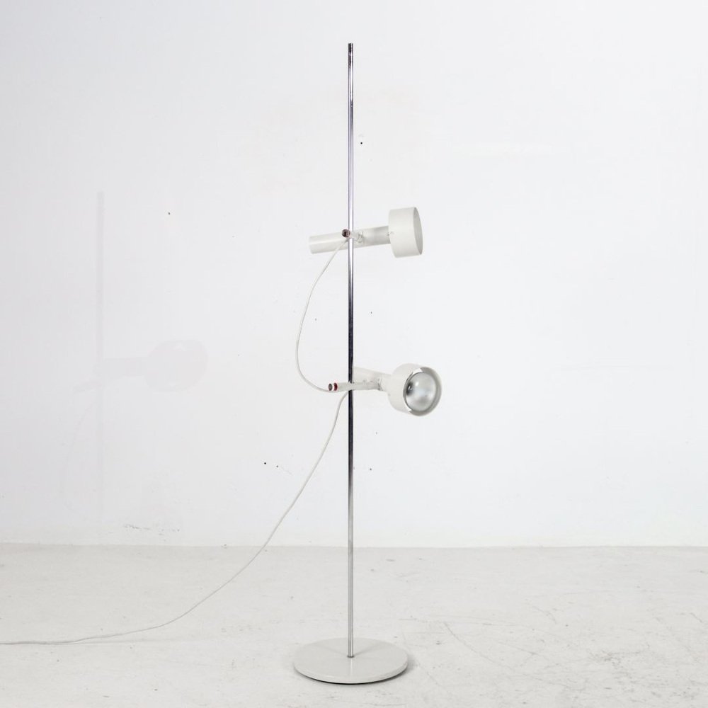 Minimalistic Floor Lamp from Swiss Lights International for sale at Pamono