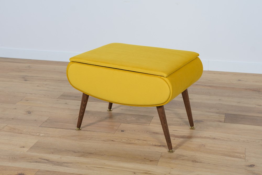Mid-Century British Stool, 1970s for sale at Pamono