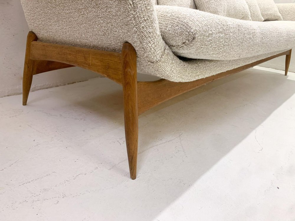 Mid-Century Modern Polster Sofa in Beige von Julia Gaubek, Ungarn ...