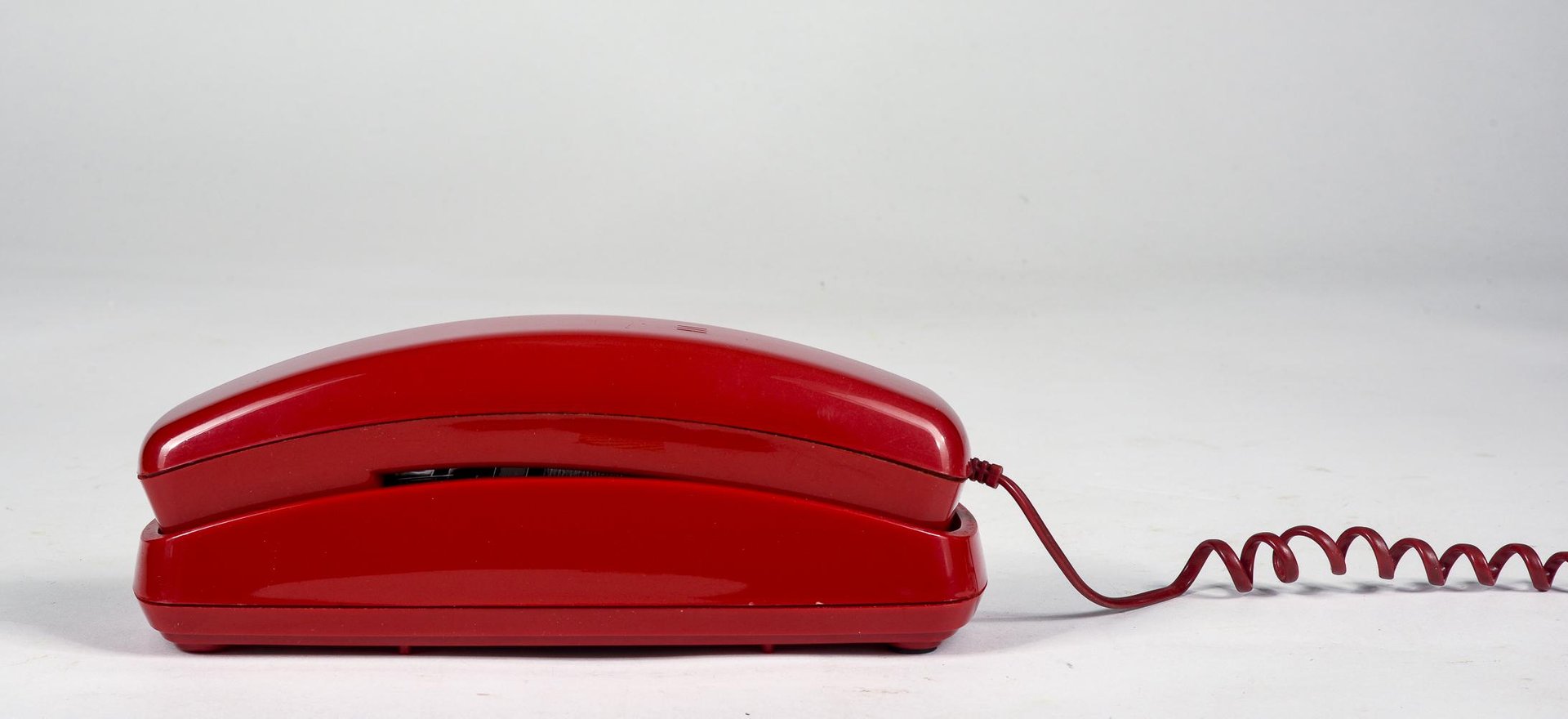 Red Plastic Telephone from CAT, Italy, 1980s for sale at Pamono