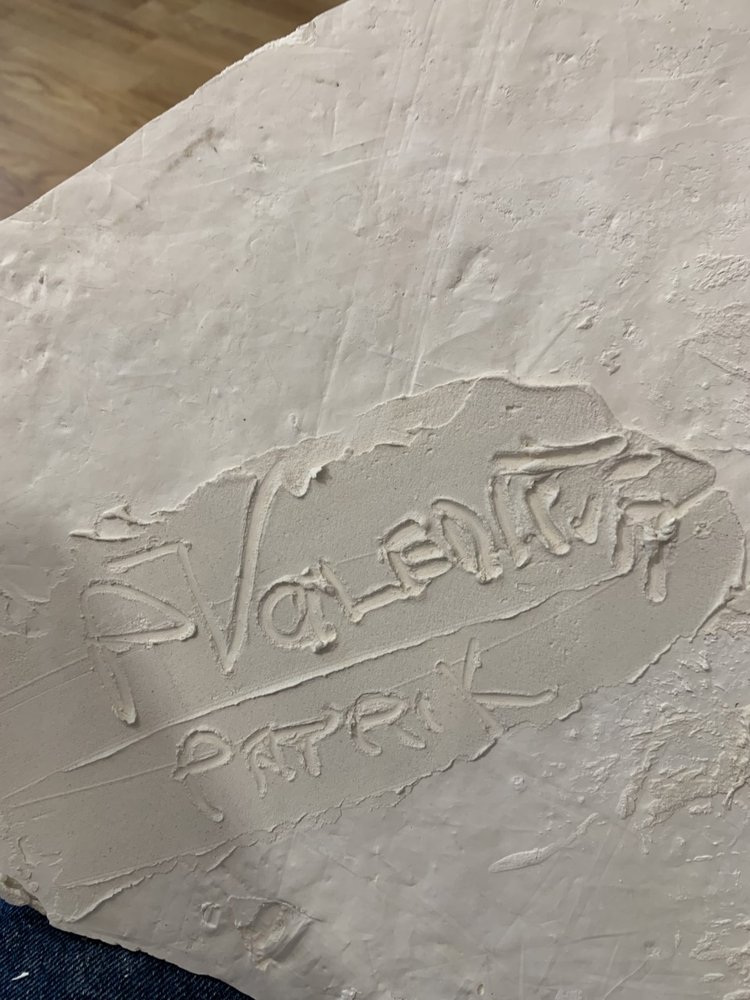 Phillipe Valentin, Gesicht Wandskulptur, 2020er, Gips bei Pamono kaufen