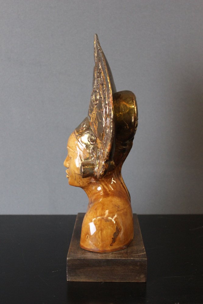 Ceramic Bust of a Balinese Dancer, 1930 for sale at Pamono
