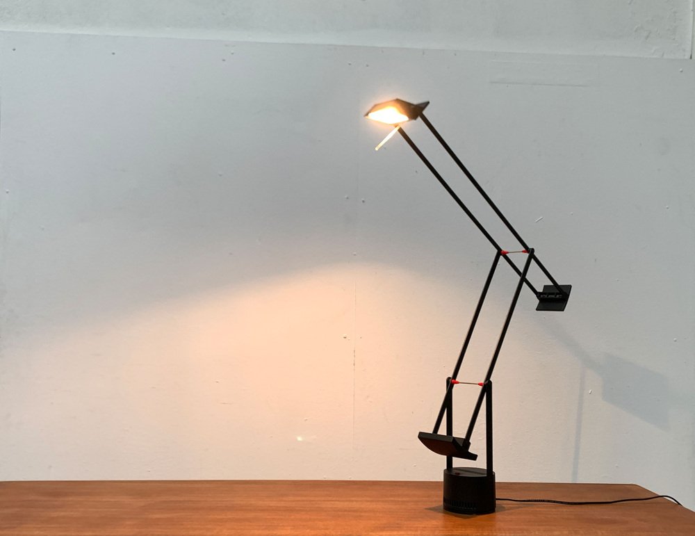 Italian Postmodern Tizio Table Lamp by Richard Sapper for Artemide ...