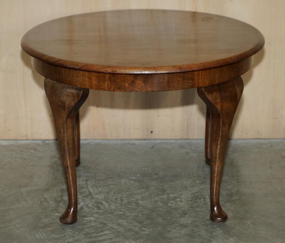 Small Vintage English Coffee Table in Oak, 1930s for sale at Pamono