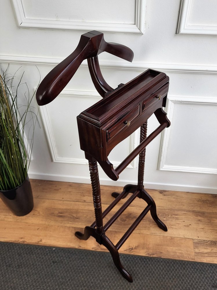 Italienischer Mid-Century Hollywood Regency Stummer Diener aus Holz von ...