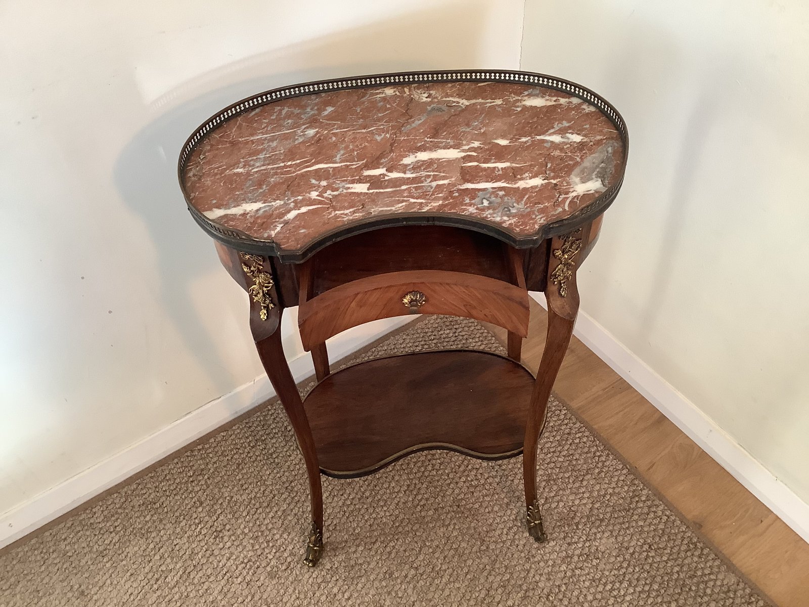 French Kidney-Shaped Occasional Table, 1920 for sale at Pamono