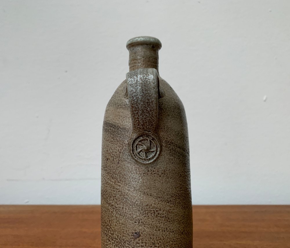 Mid-Century Minimalist Studio Pottery Carafe Vase, 1960s for sale at Pamono