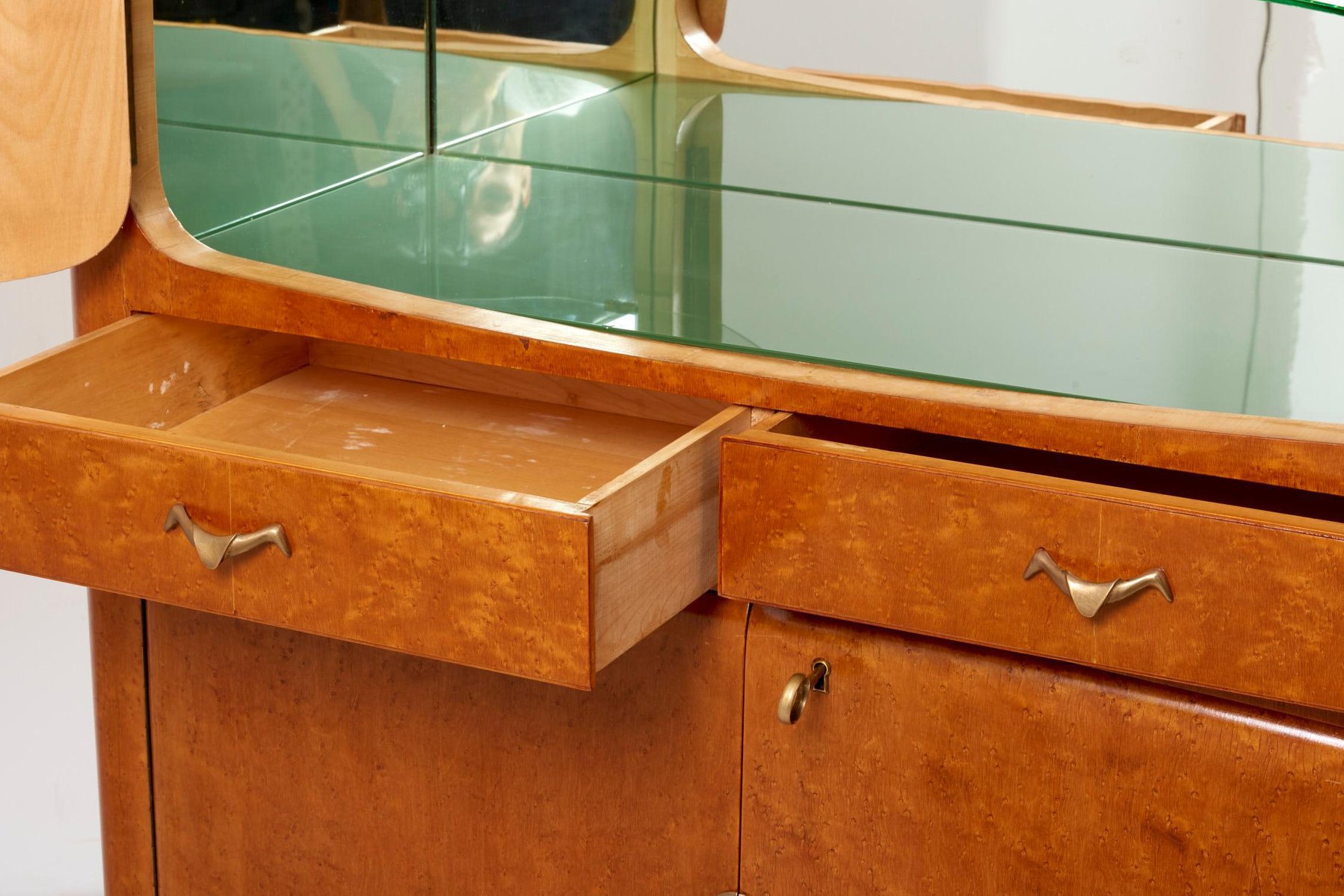 Meuble de Bar en Érable Moucheté, Italie, 1950s en vente sur Pamono