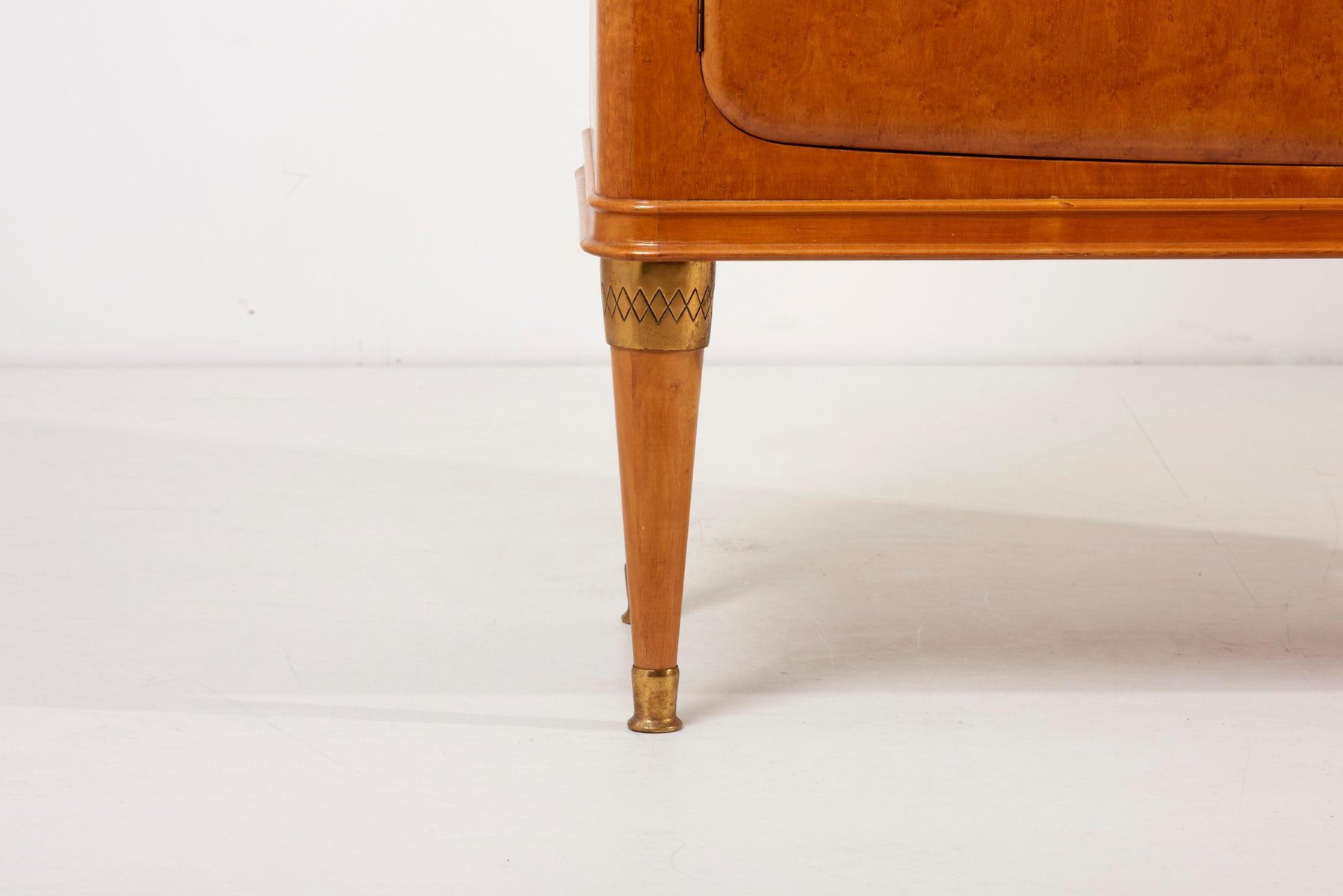 Meuble de Bar en Érable Moucheté, Italie, 1950s en vente sur Pamono