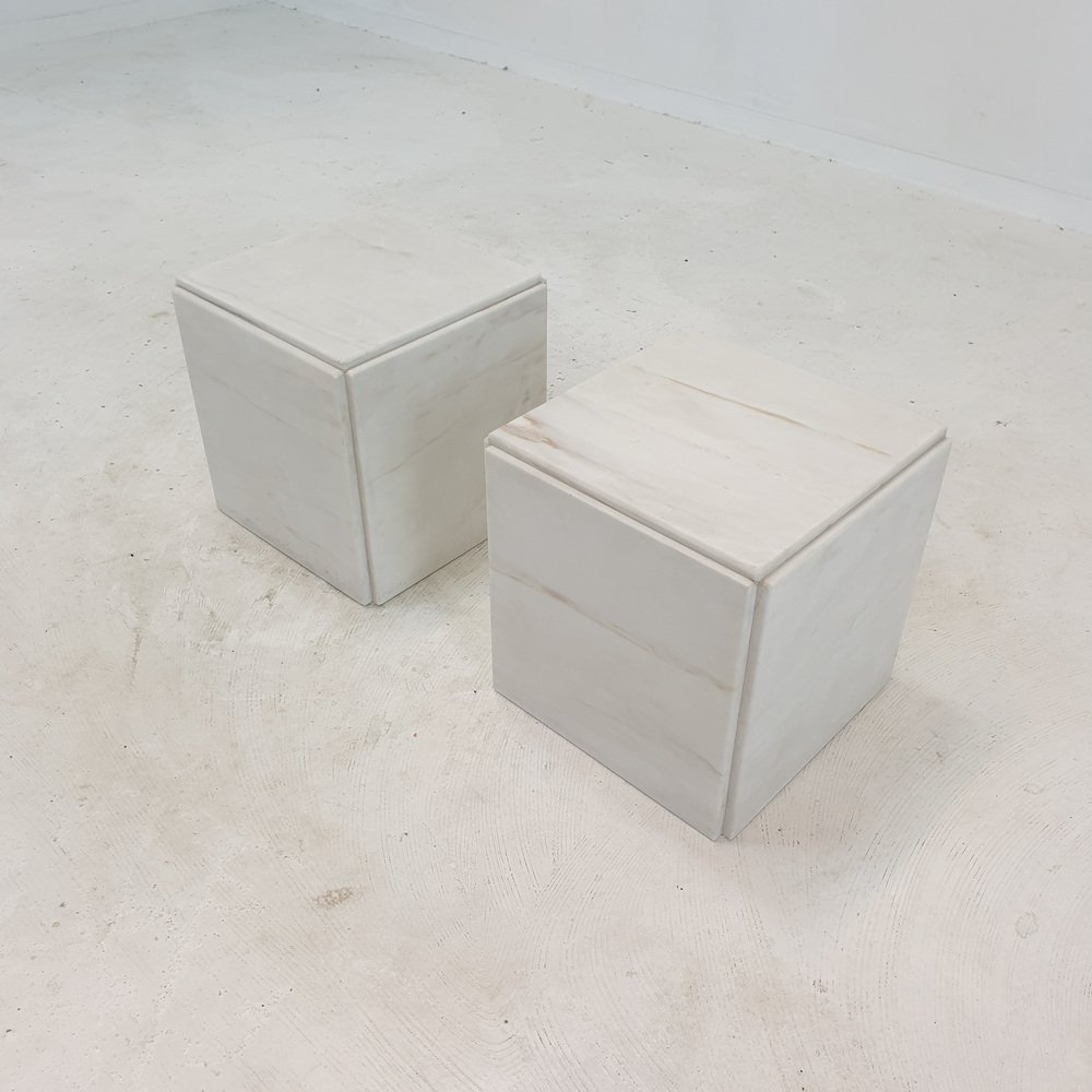 Italian Marble Side Tables, 1980s, Set of 2 for sale at Pamono