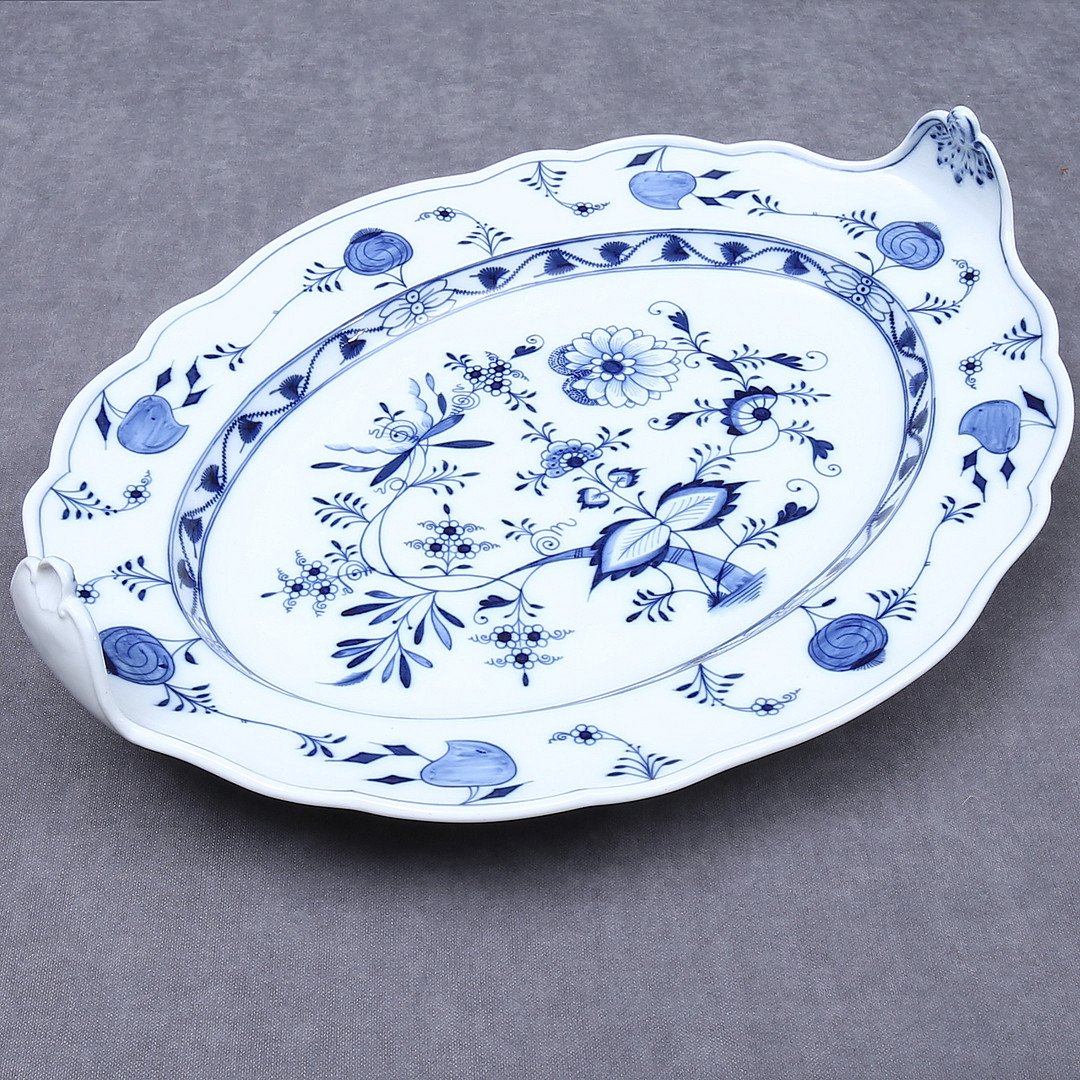 Blue Onion Porcelain Platter by Carl Teichert for Meissen, 1880s for ...