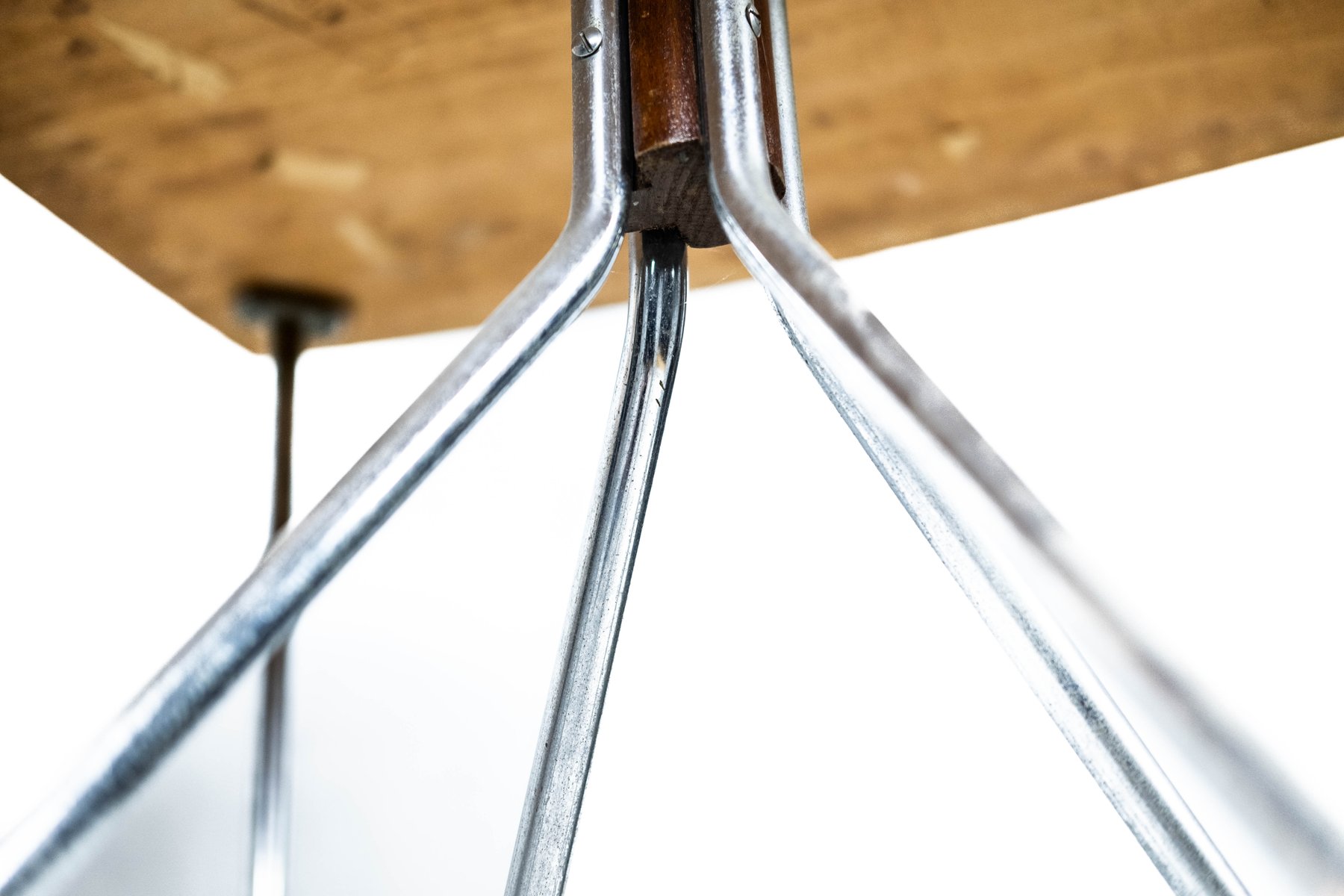 Bauhaus Steel Tube Table for sale at Pamono