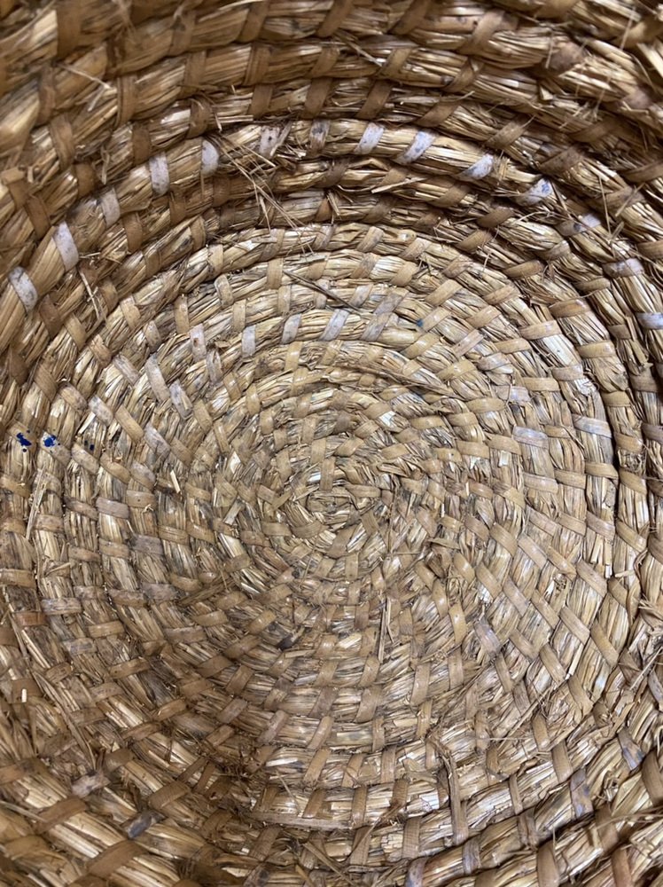 19th Century French Straw Domed Bee Hive for sale at Pamono