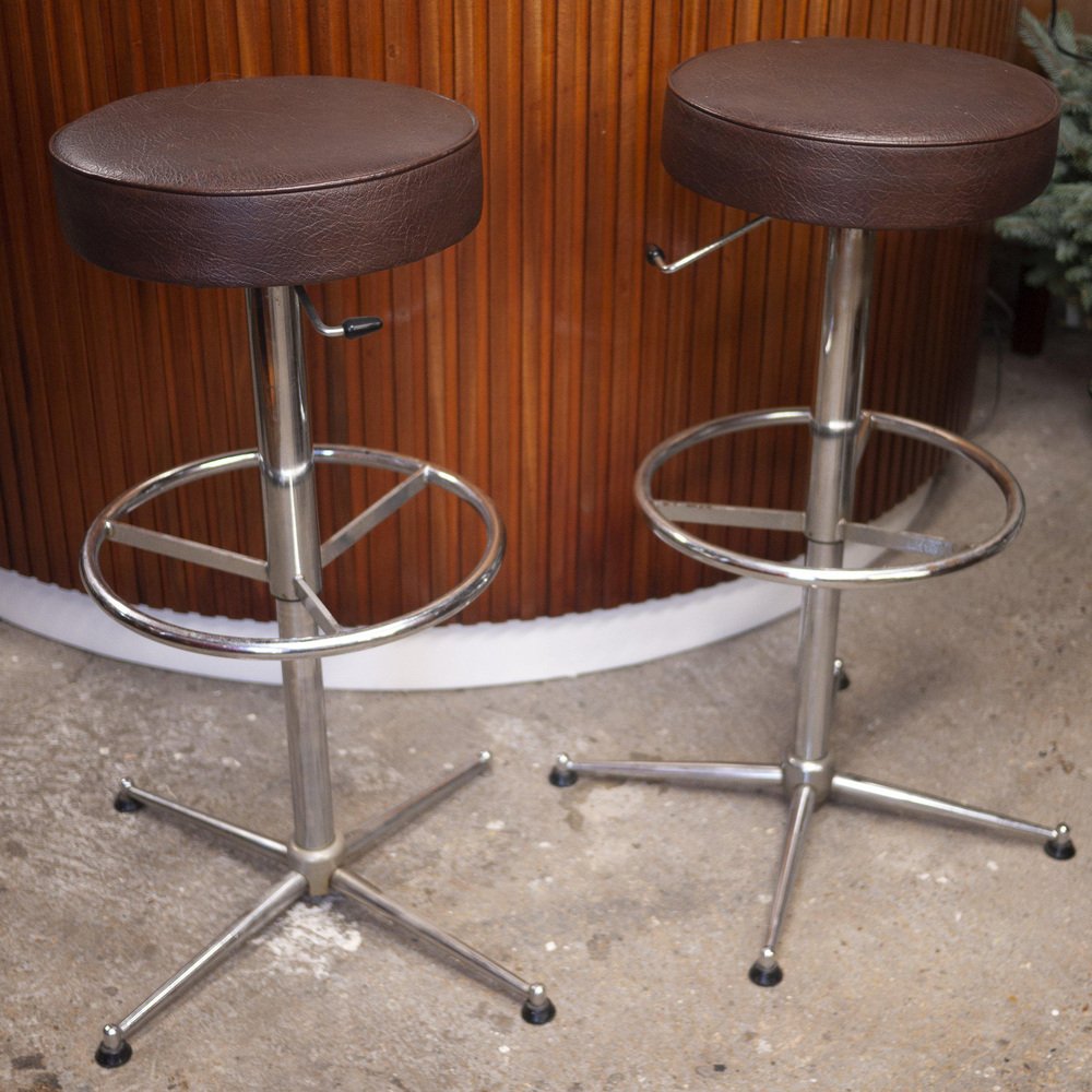 Vintage Semi Circle Wooden Slatted Bar with 3 Bar Stools, 1980s, Set of ...