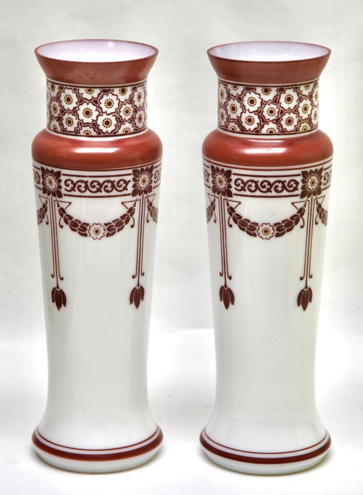 Art Nouveau French Handmade Vases, 1920s, Set of 2 for sale at Pamono