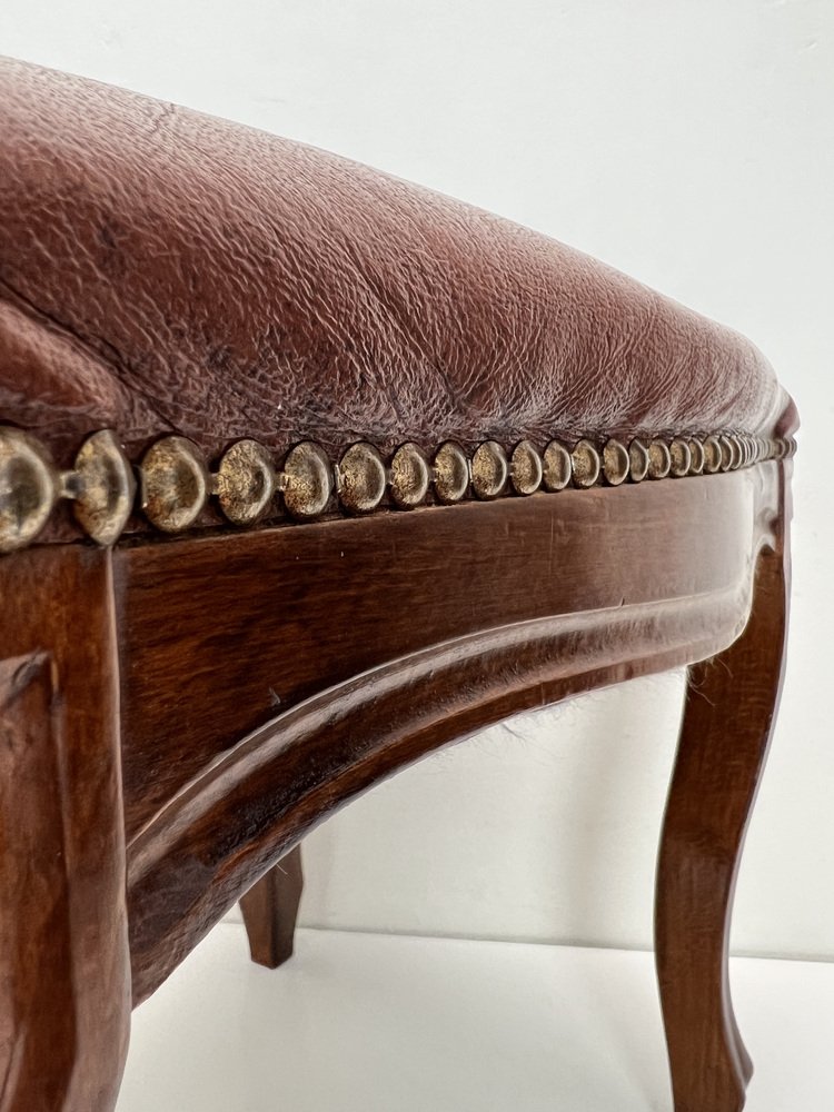 English Queen Anne Style Carved Walnut Foot Stool, 1890s for sale at Pamono