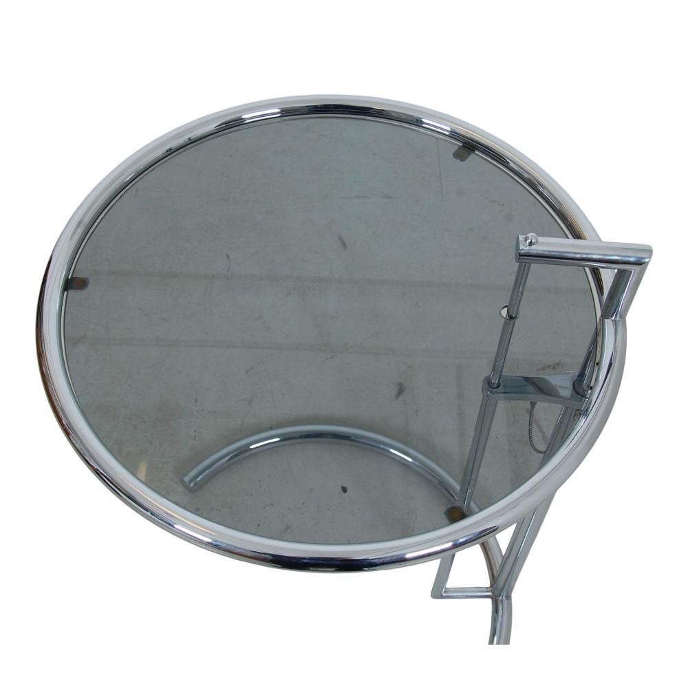 Modell E1027 Tisch mit dunklem Glas von Eileen Gray bei Pamono kaufen Modell E1027 Tisch mit dunklem Glas von Eileen Gray bei Pamono kaufen
