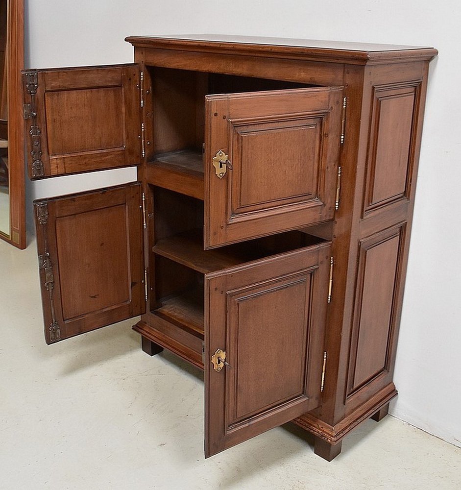 Small Buffet with Walnut Supports for sale at Pamono