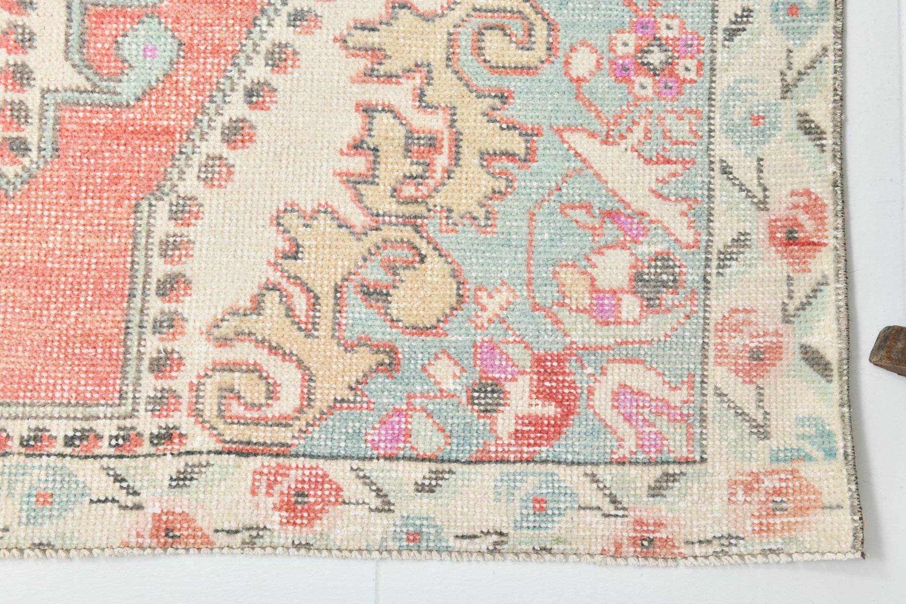 Vintage Wool Faded Area Rug for sale at Pamono