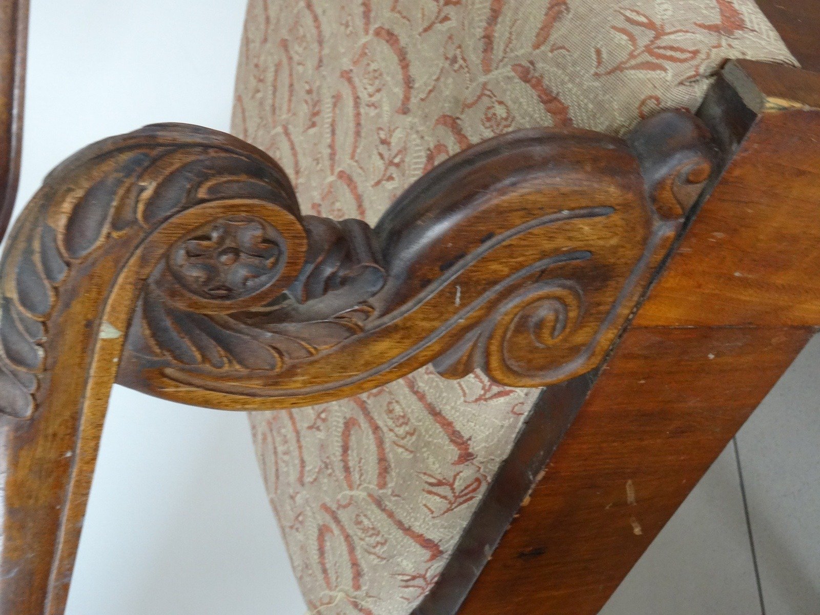 Russian Chair in Mahogany for sale at Pamono
