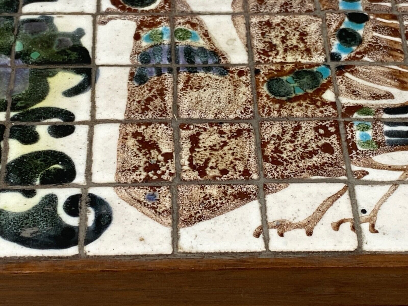 20th Century Ceramic Box with Tiling Decoration for sale at Pamono